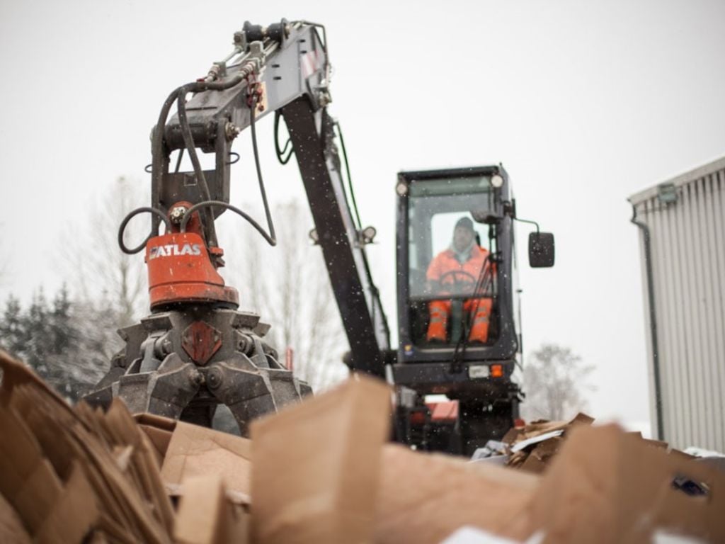 Atlas 160 MH & SMH Group & Specialized equipment solutions for ...