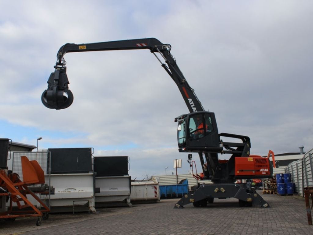 Atlas 250 MH & SMH Group & Specialized equipment solutions for ...