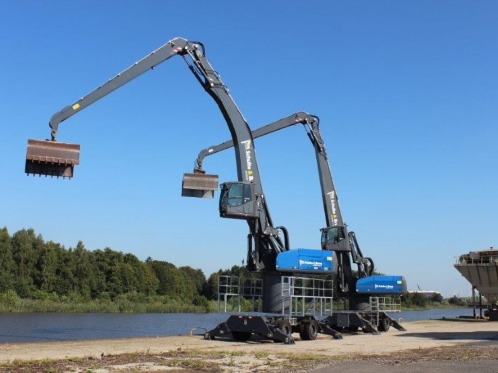 Atlas 520 MH & SMH Group & Specialized equipment solutions for ...