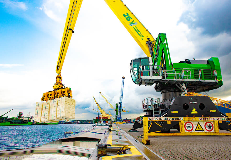 Mantsinen 140 & SMH Group & Specialized equipment solutions.